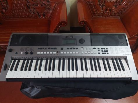 Yamaha Psr E443 Hobbies And Toys Music And Media Musical Instruments On Carousell