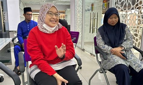 Majlis Penghargaan Puan Norly Ishak Institut Islam Hadhari Hadhari