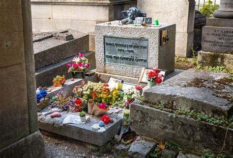 Jim Morrisons Stolen Graveside Bust Recovered After 37 Years