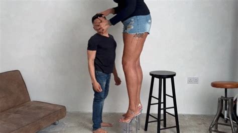 Huge Amazon Stella Vs L Bodybuilder Chon Rosadix Films Clips4sale