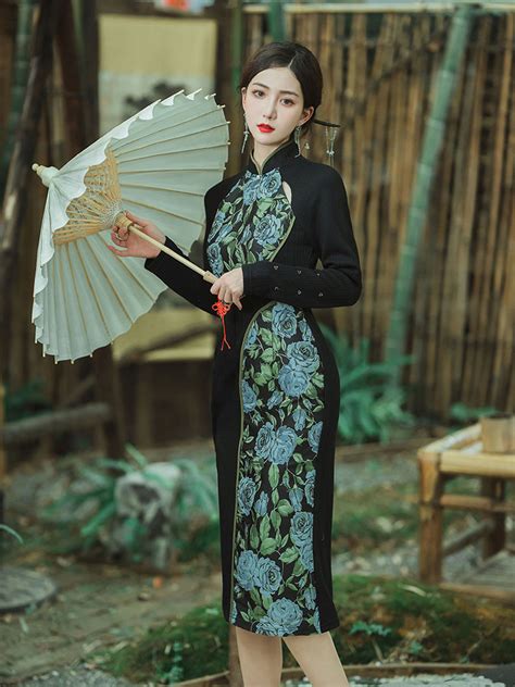 Noble Sexy Split Japanese Cheongsam Dress Weqipao