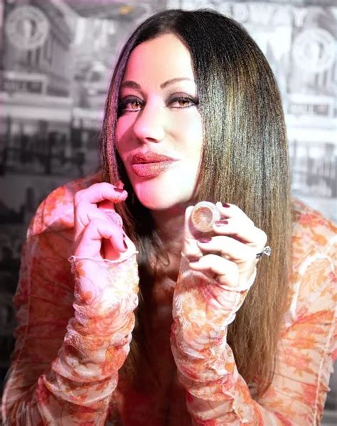 Lisa Appleton Shows Off Red Hot Transformation As She Launches Makeup Range Daily Star