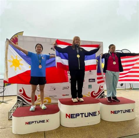 Benilde Shs Student Wins Bronze In 1st Sea Open Water Swimming