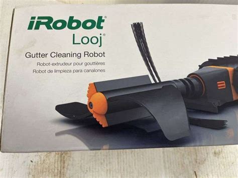 Irobot Looj Gutter Cleaner Newer Battery Charger And Remote