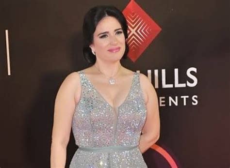 ميرنا وليد تشارك محمد صبحي في مسرحية فارس والمستور موقع العاصمة