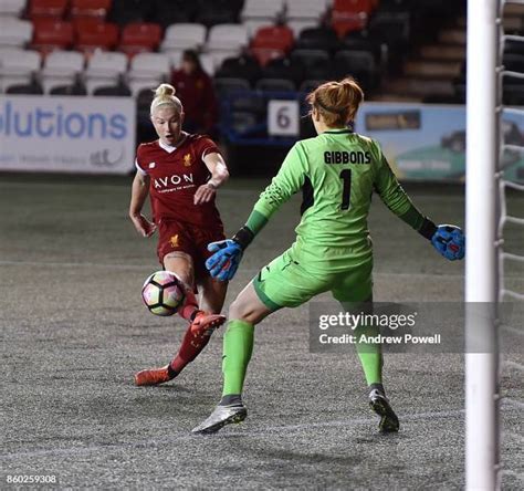 Danielle Gibbons Photos And Premium High Res Pictures Getty Images