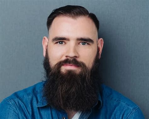 How To Shape A Square Beard And Why You Should
