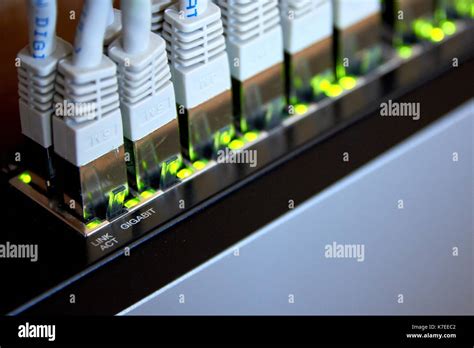 Gigabit switch -Fotos und -Bildmaterial in hoher Auflösung – Alamy