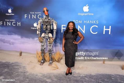 Lee Bird Photos And Premium High Res Pictures Getty Images