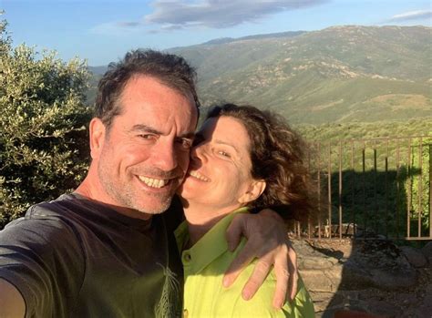 Debora Bloch Curte Férias Românticas Com Marido Português Na Itália