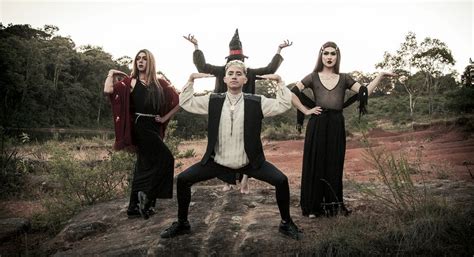 Yule 2018 2019 Abrazando Nuevas Prácticas… By Rafael Paredes Salas