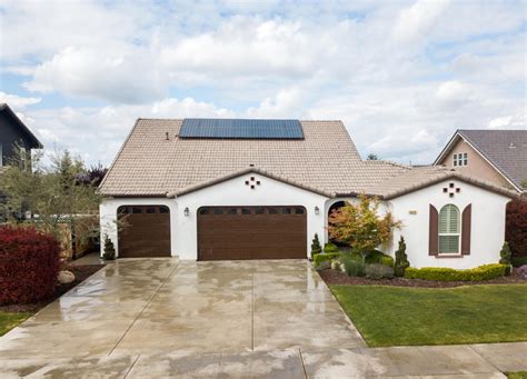 6210 W Wren Ct Visalia Ca 93291 Mls 203981 Redfin