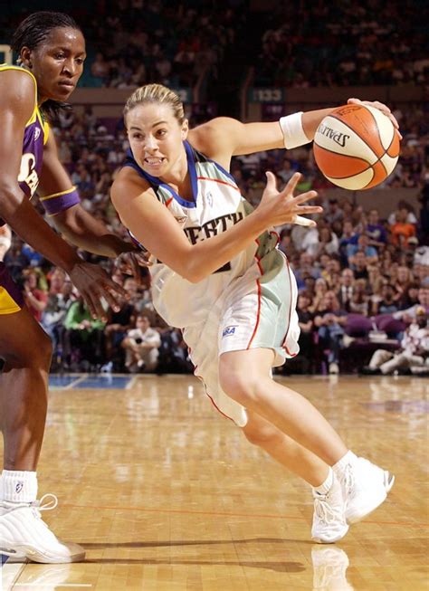 Spurs Becky Hammon Leading Revolution For Women In Mens Sports
