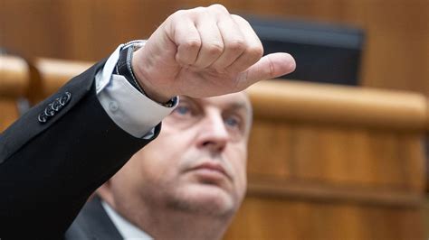 Danko Kritizuje Fica Nerozumiem Jeho Radosti Po Rokovaniach EÚ S Usa Trump Sa Musí Smiať