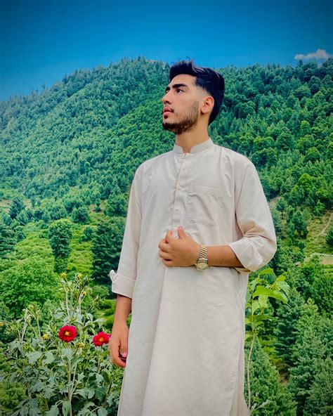 ‎سیـــᔕᗴᖇ4tـــرت‎ 🏔️🏔️🧿 Instagram