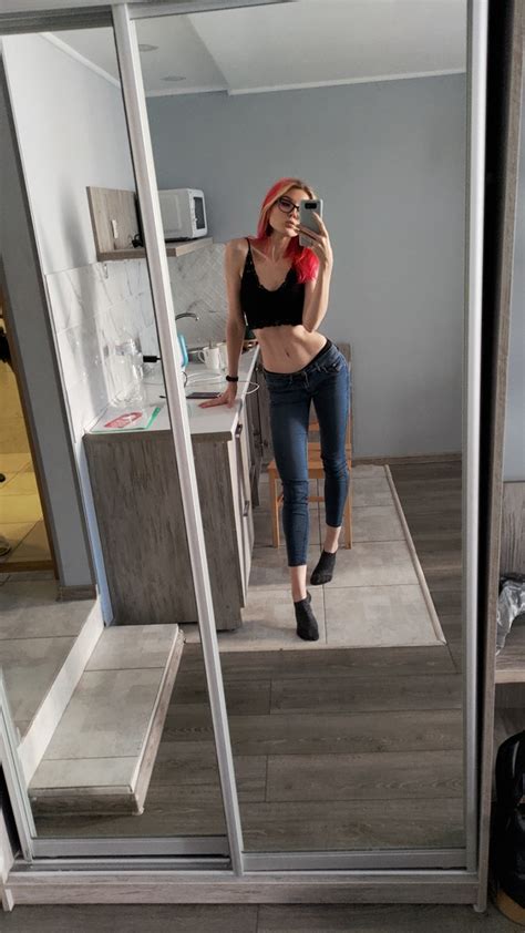 Hey Loves 💕 My First Time Here 🙈 R Midriff