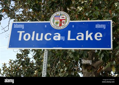 Toluca Lake California Usa 28th October 2022 A General View Of