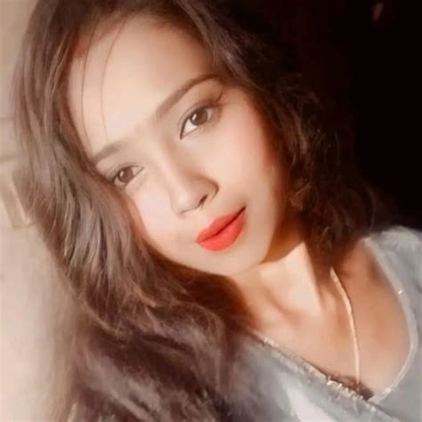 Susmita Biswas Anushkabiswas371 • Threads Say More