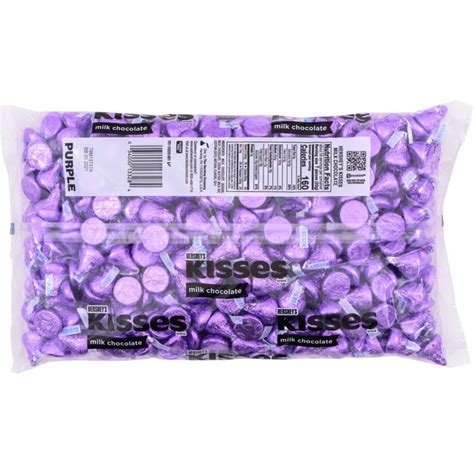 Hersheys Kisses Milk Chocolates In Purple Foils 667oz Candy Bag