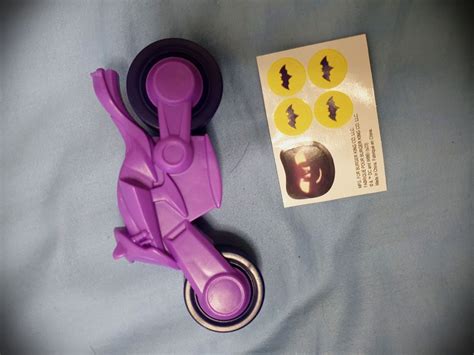 Dc Batwheels Bibi The Batgirl Cycle Toy Collectible Burger King Jr X Dc Batwheels Hobbies