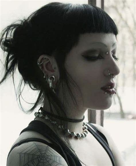 Pin By Elle ⭐️ On Jadore Goth Hair Gothic Hairstyles Punk Hair