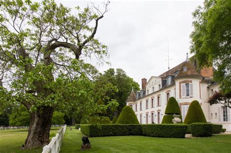 La Vie De Châtelain Chez Sas