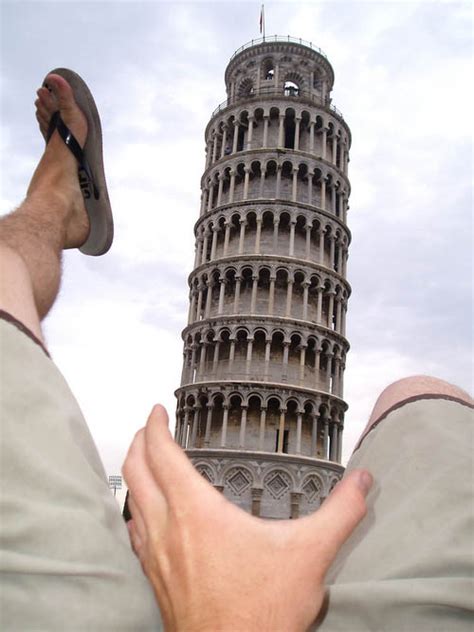 Ten Alternatives To Leaning On The Tower Of Pisa Twistedsifter