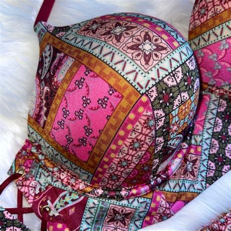 Victorias Secret Swim 36d Vs Victorias Secret Bombshell Adds2cups Longline Bikini