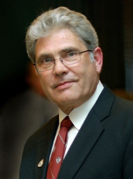 Wallace Olsons Instagram Twitter And Facebook On Idcrawl