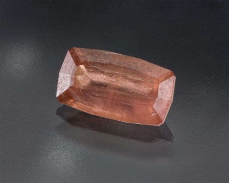 Gemstone Density And Specific Gravity International Gem Society