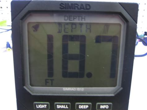 Simrad Is12 E03894 Depth Display Good Condition Max Marine Electronics