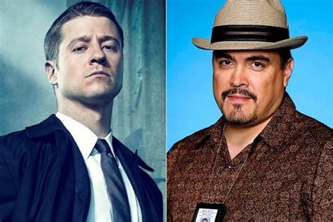 Foxs Gotham Casts David Zayas As Dcs Sal Maroni