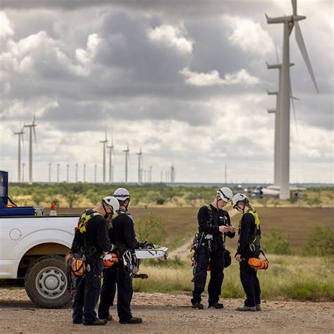 Ellen Aim And The Attackers