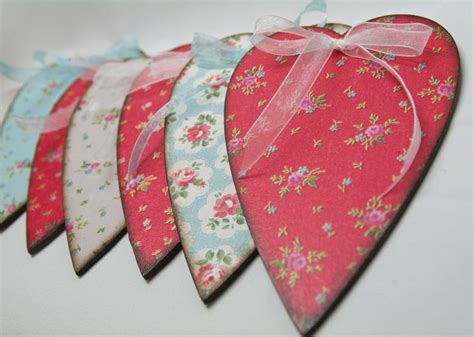 Маленькие радости каждый день Сердечки символы любви Creative