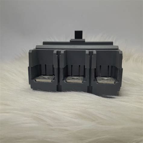 Jual Mccb Schneider Easypact Ezc400n3400n 400a 3phase Breaker Schneider 400a Nfb Schneider 400a