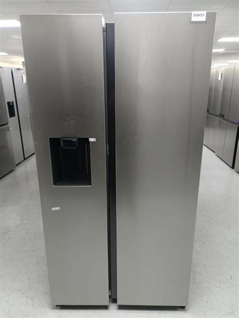 Samsung Series RS A CSL Plumbed Frost Free American Fridge Freezer Aluminium C Rated