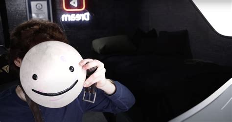 How Dream Kept His Face A Secret Earlygame