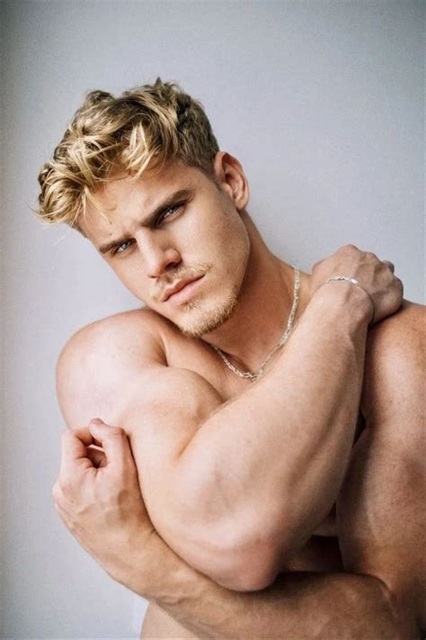 Pin By Renan Roberto On Men Beautiful Men Faces Blonde Guys