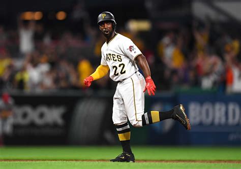 Baseball Notes Andrew Mccutchen Returns To Pirates