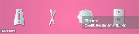 종이 컷 메트로놈을 진자 드럼 스틱 다이얼 노브 레벨 및 스테레오 스피커 아이콘으로 설정합니다 종이 아트 스타일 벡터 3차원 형태에 대한 스톡 벡터 아트 및 기타 이미지