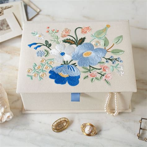 Embroidered Keepsake Box White Flower Farm