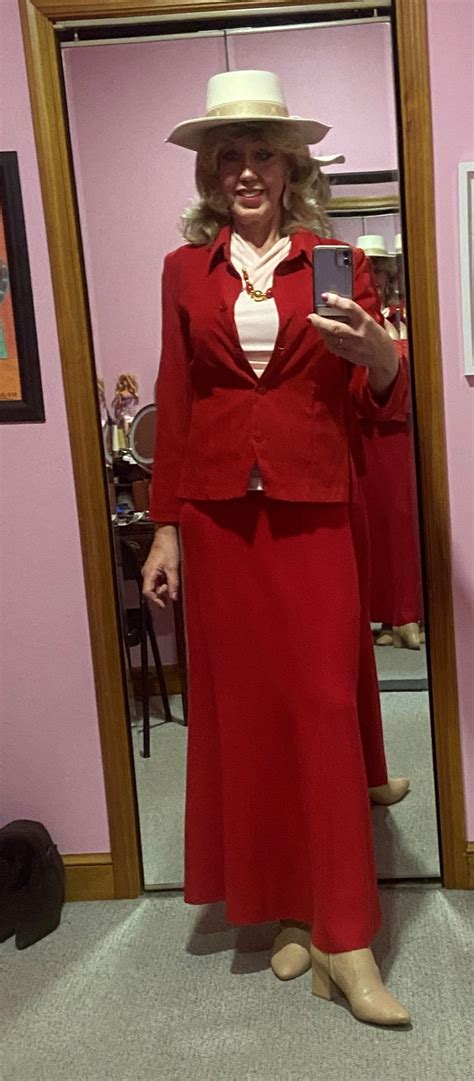 Evening Out In Red Crossdresser Heaven