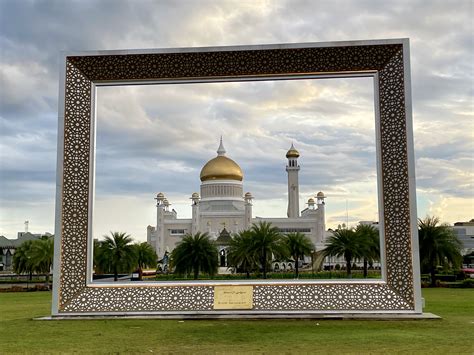 Brunei Bucket List 24 Best Things To See And Do Carry On Only