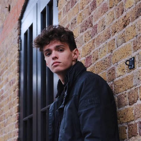 Josh Brough Linktree