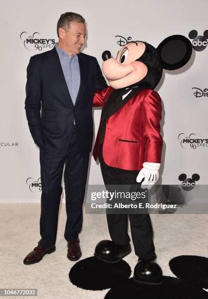 Mickey Mouse Images Photos And Premium High Res Pictures Getty Images