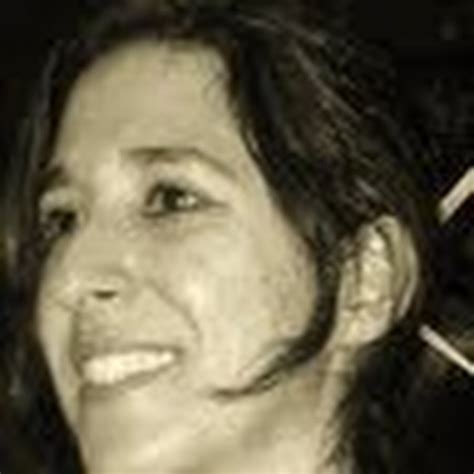 Carla Vanessa Sequeira Youtube