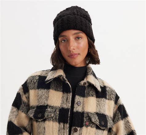 Textured Holiday Beanie Black Levis® Gb