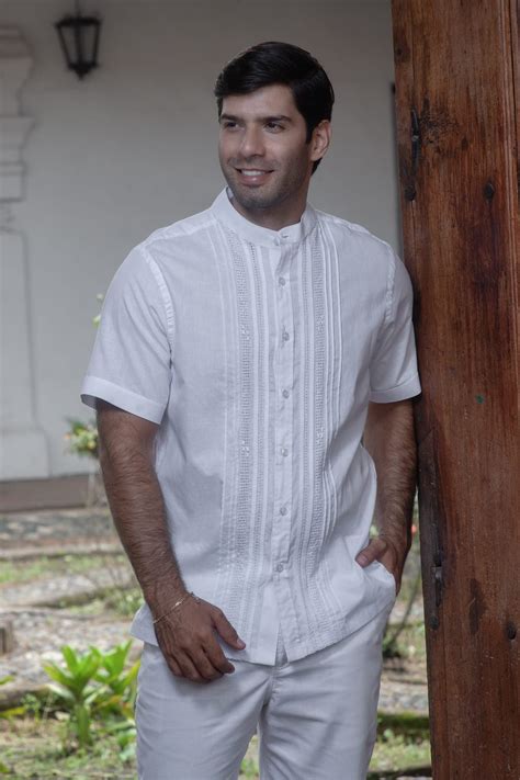 Guayabera Corta Blanca En Mezcla De Lino Y Algodón Frixio