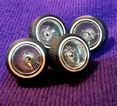 New Hoppin Hydros 124 Scale Rollerz Chrome Grelly Usa