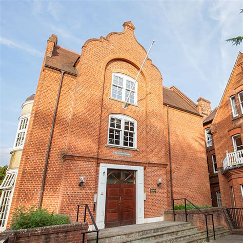 Better Than Average Diversity At Linacre Linacre College